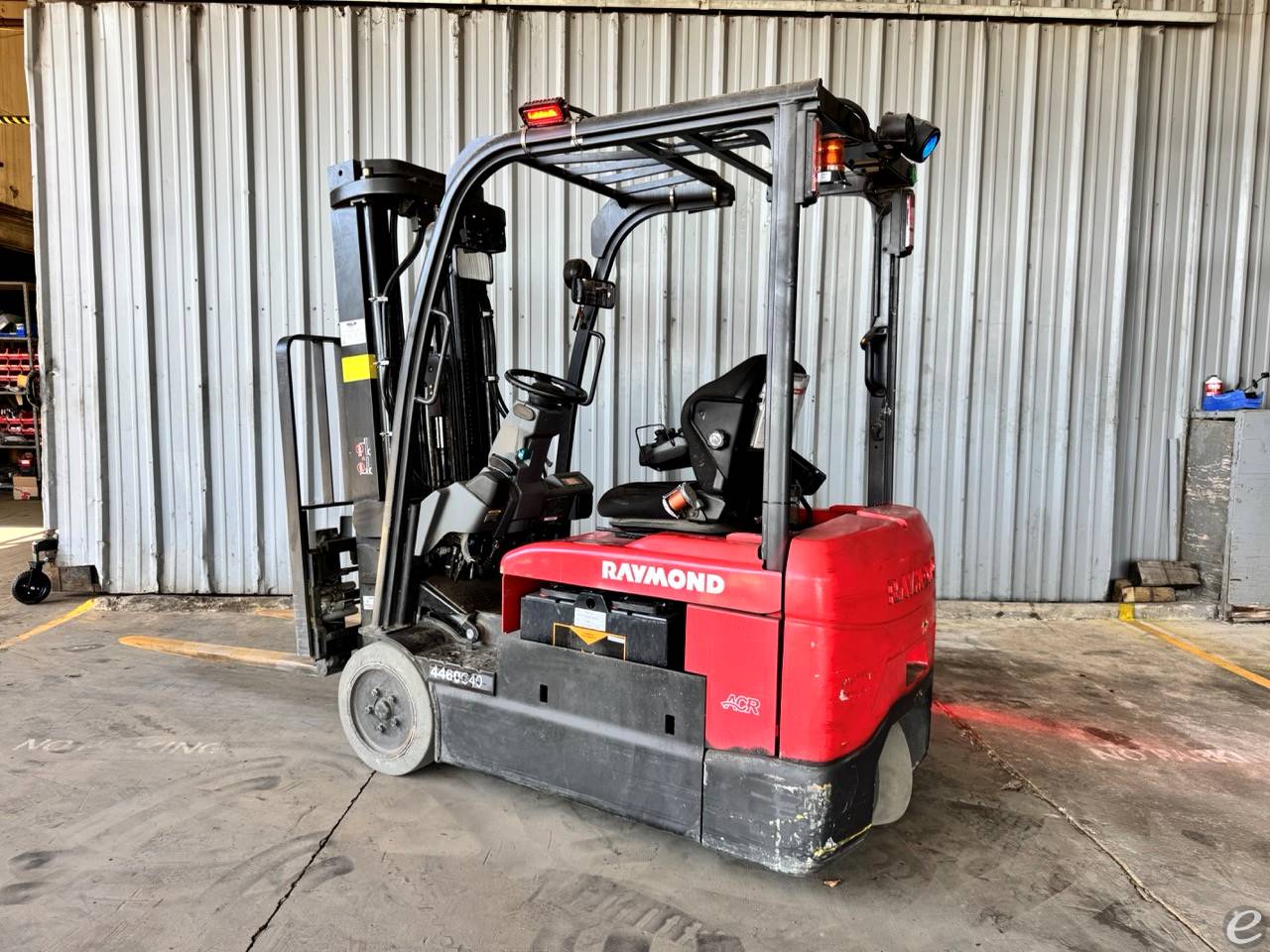 2019 Electric Raymond Electric 3 Wheel Sit Down | Eliftruck