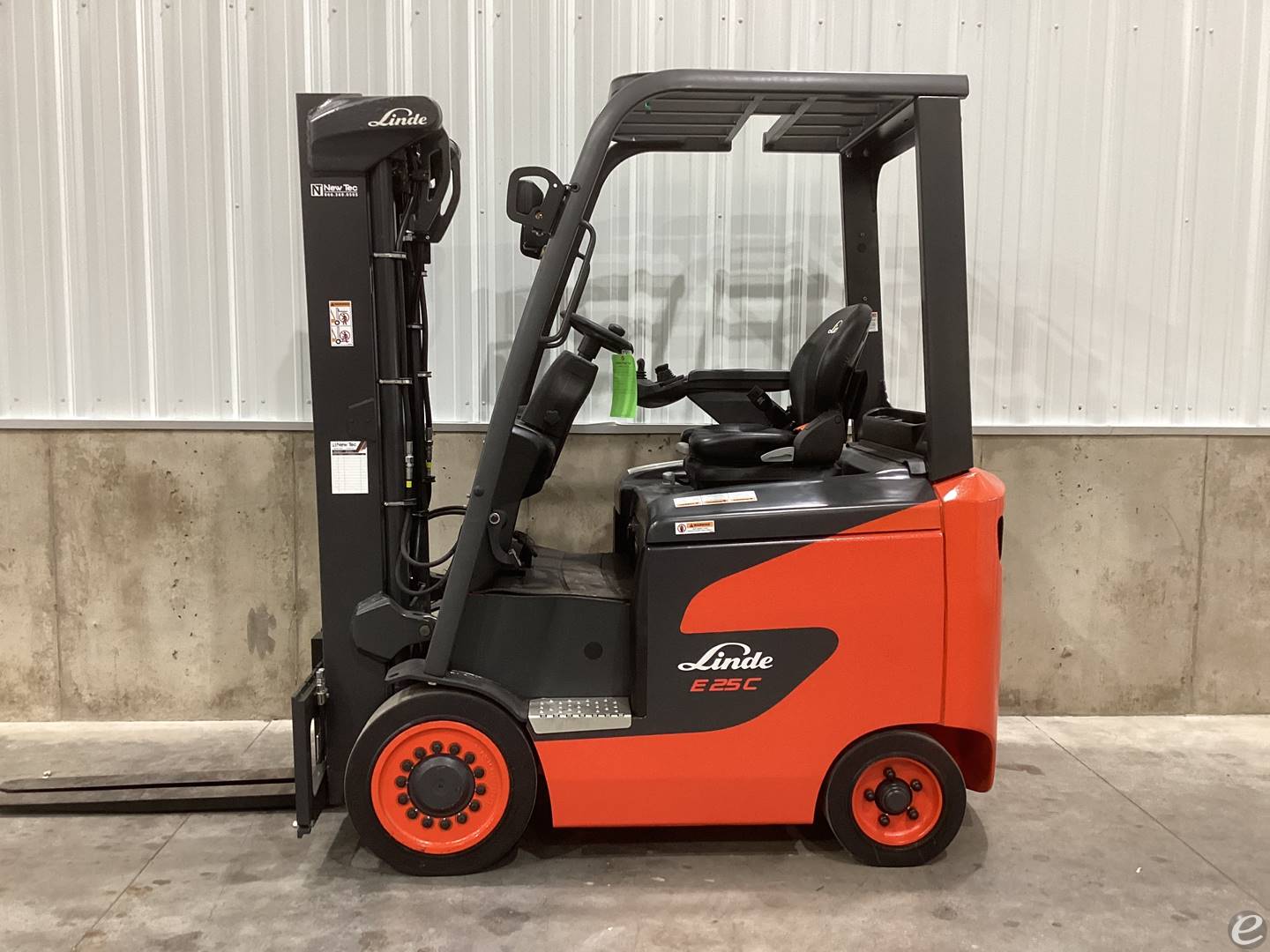2023 Electric Linde E25C Electric 4 Wheel Sit Down