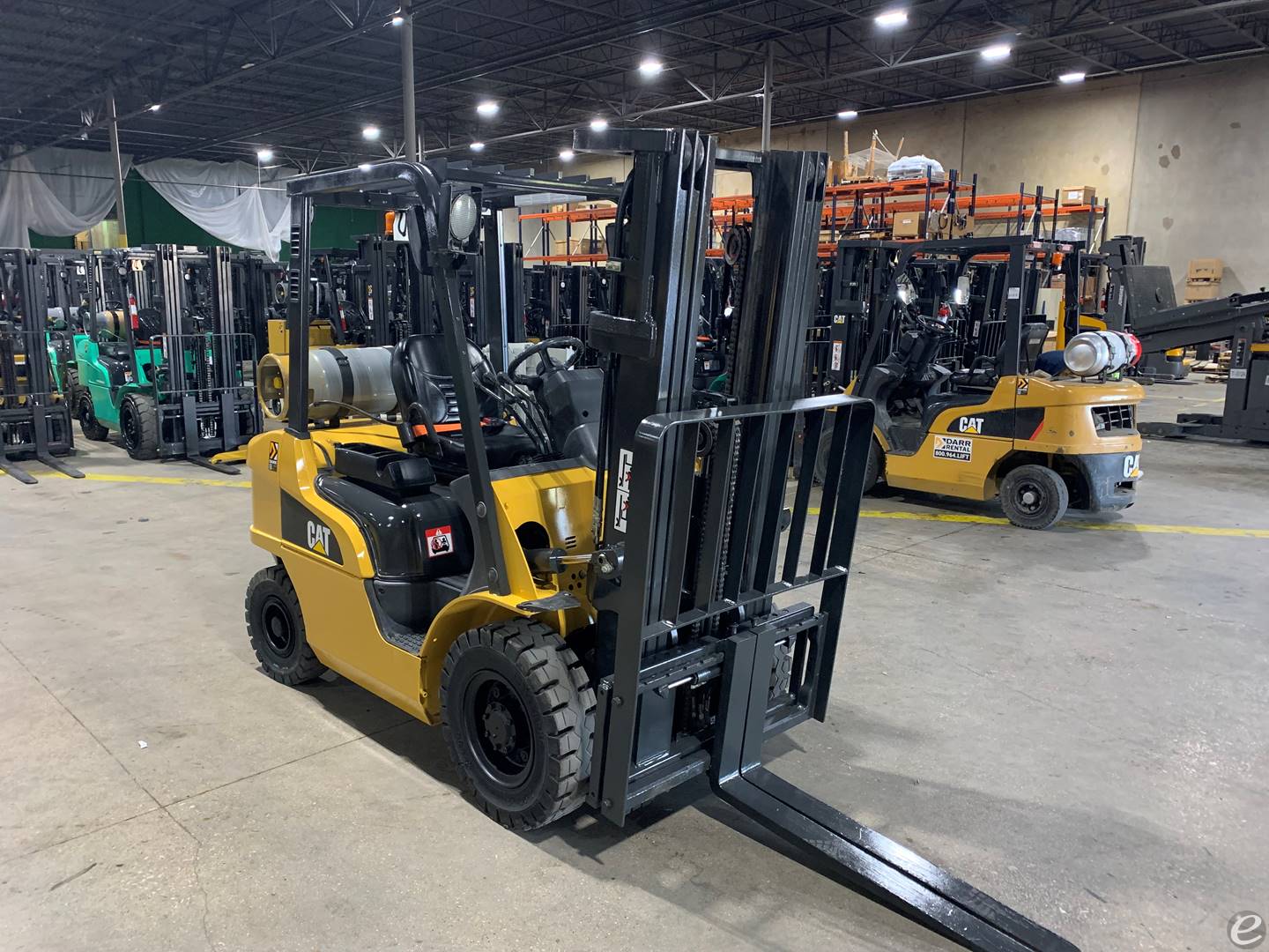 2017 LP Gas Cat GP25N5 Pneumatic Tire 4 Wheel Sit Down