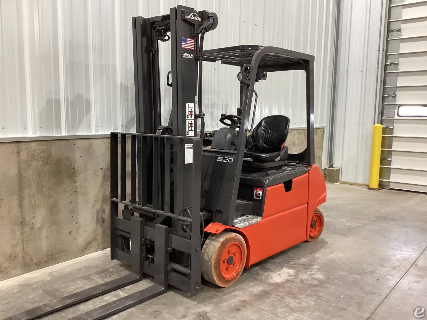 2016 Electric Linde Electric 4 Wheel Sit Down | Eliftruck