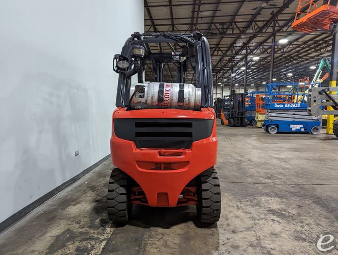 2017 LP Gas Linde H30T Pneumatic Tire 4 Wheel Sit Down