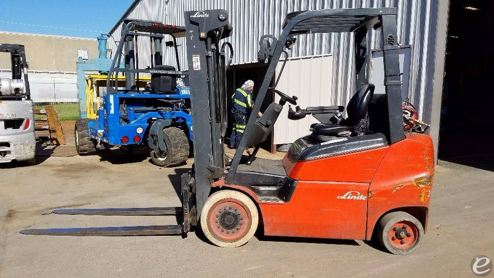 2012 LP Gas Linde Cushion Tire 4 Wheel Sit Down (Indoor Warehouse ...