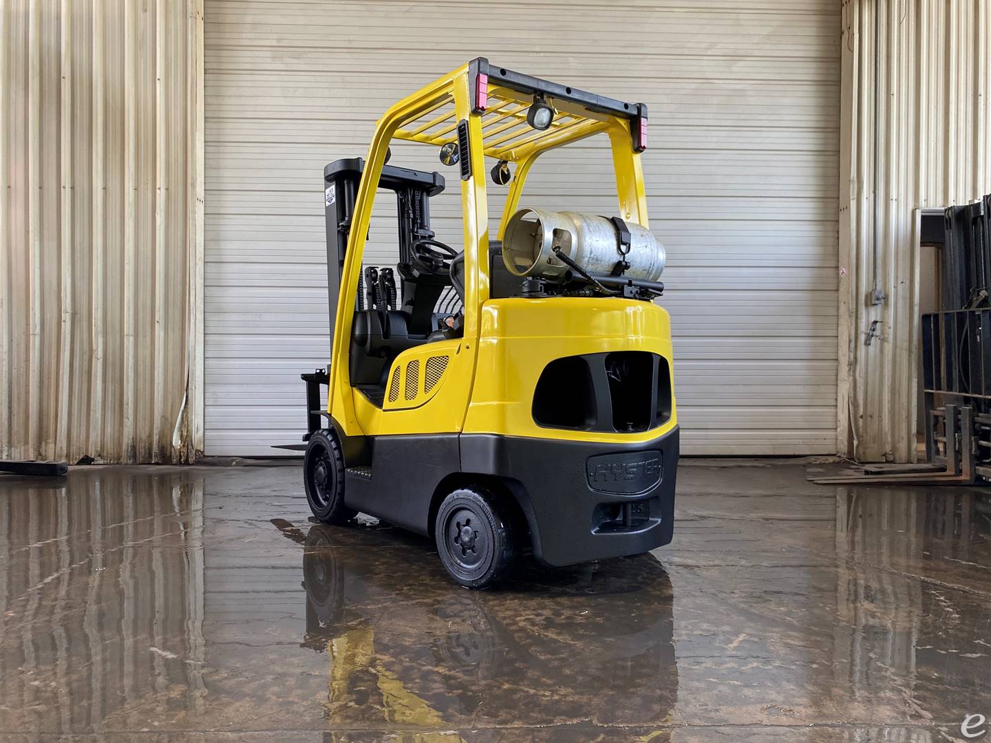LP Gas Hyster S50FT Cushion Tire 4 Wheel Sit Down (Indoor Warehouse)