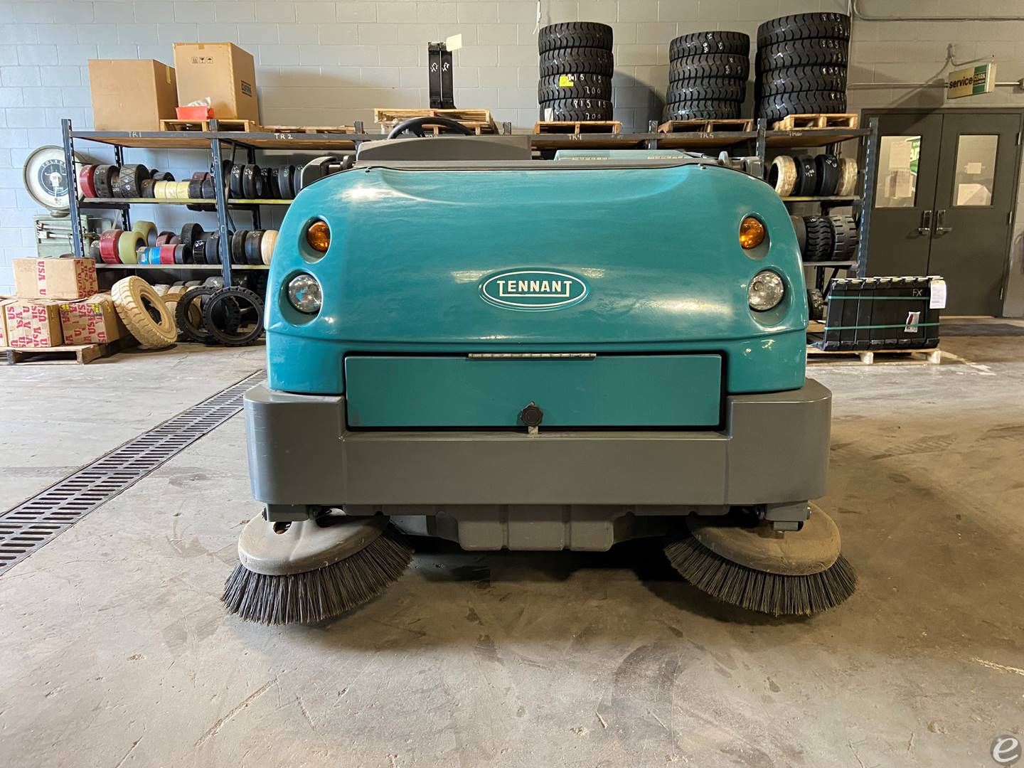 2009 LP Gas Tennant S30 Rider Sweepers