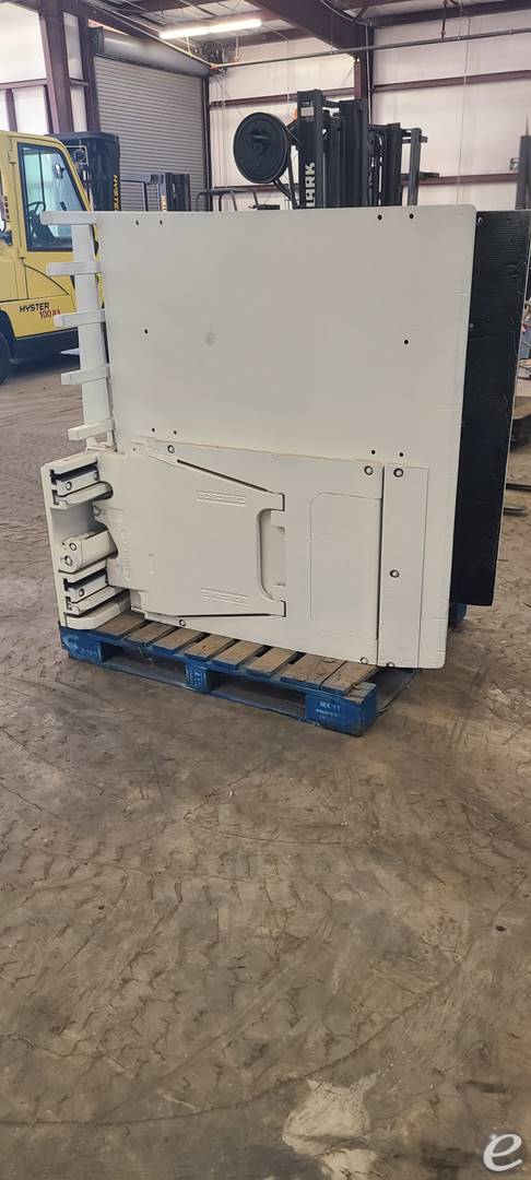 Cascade R35D-CCS-45Q Carton Clamps