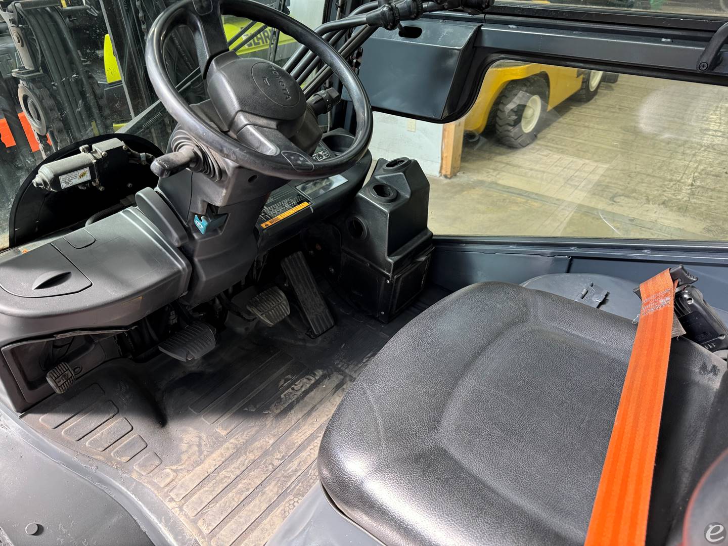 2017 LP Gas Toyota 8FGU32 Pneumatic Tire 4 Wheel Sit Down