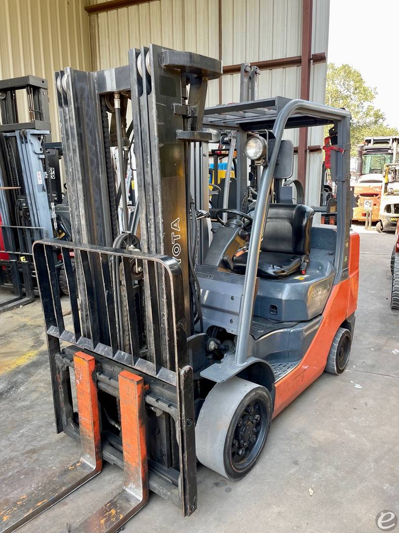 2008 LP Gas Toyota Sit Down Rider 8FGCU30 - 123Forklift