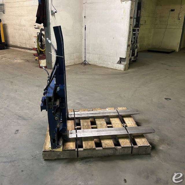 2017 Rightline LPM161-A Multi Pallet Handlers