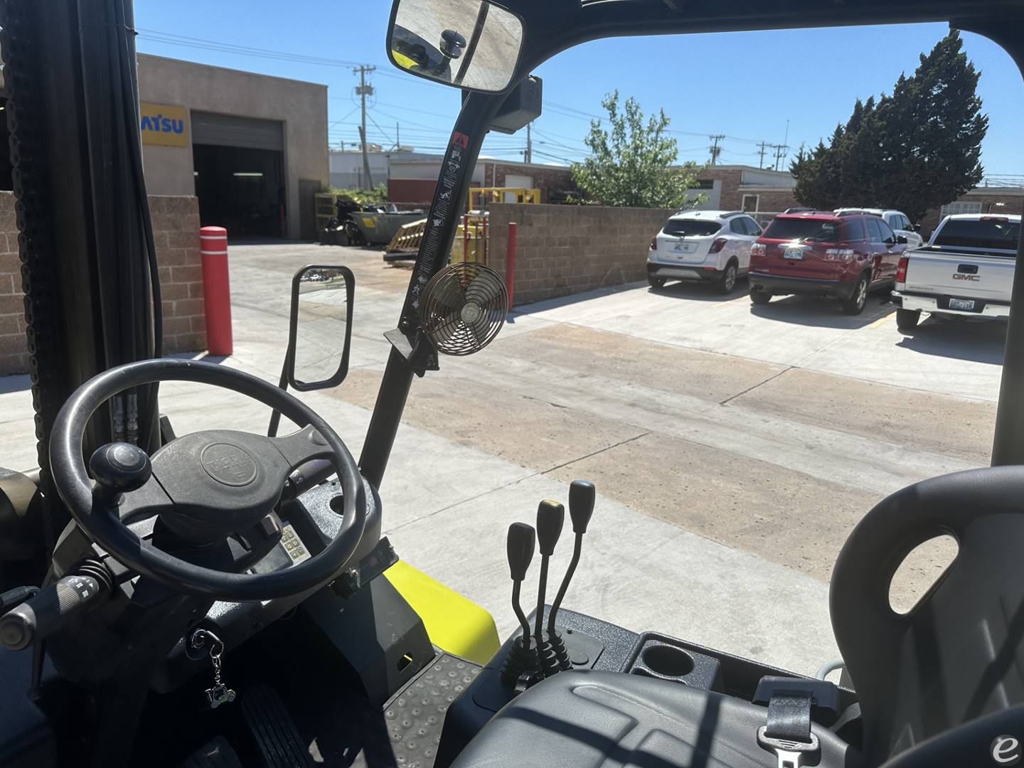 2017 LP Gas Clark Sit Down Rider C75L - 123Forklift
