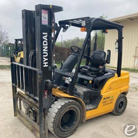 2019 Diesel Hyundai 30D-9 Pneumatic Tire 4 Wheel Sit Down