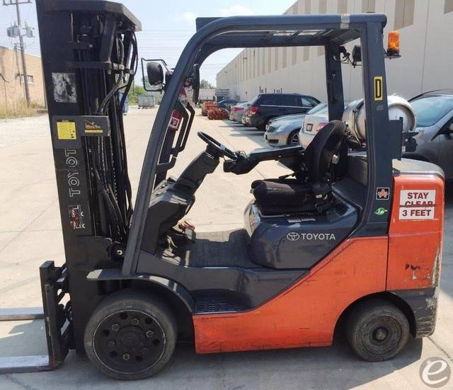 2008 LP Gas Toyota 8FGCU32 Cushion Tire 4 Wheel Sit Down (Indoor Warehouse)