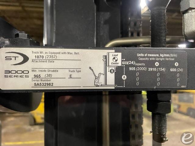 2013 Electric Crown ST3000-20 Electric Walkie Straddle Stacker