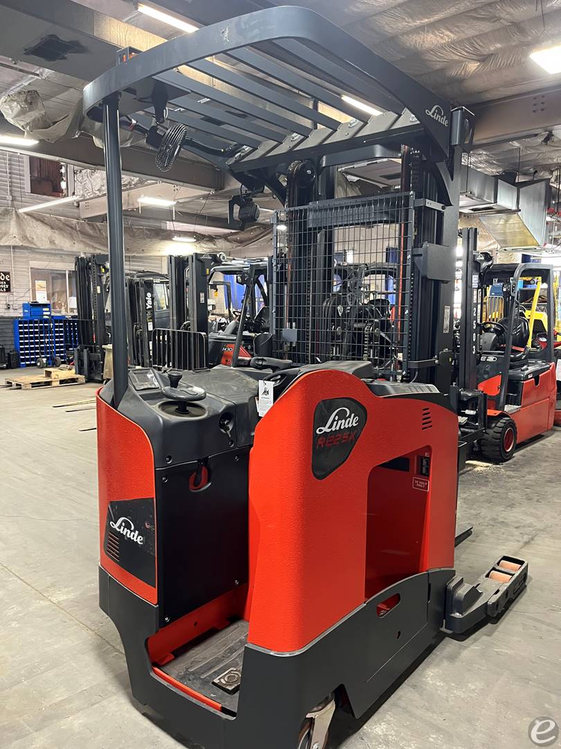 2023 Electric Linde Electric Narrow Aisle Single Reach | Eliftruck