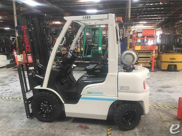 2018 LP Gas Nissan Sit Down Rider PF50LP - 123Forklift