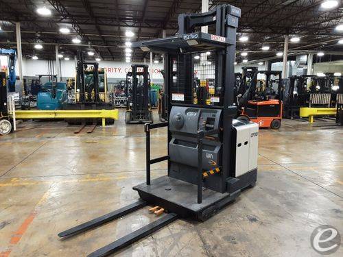 2014 Electric Crown SP3510-30 Electric Order Picker