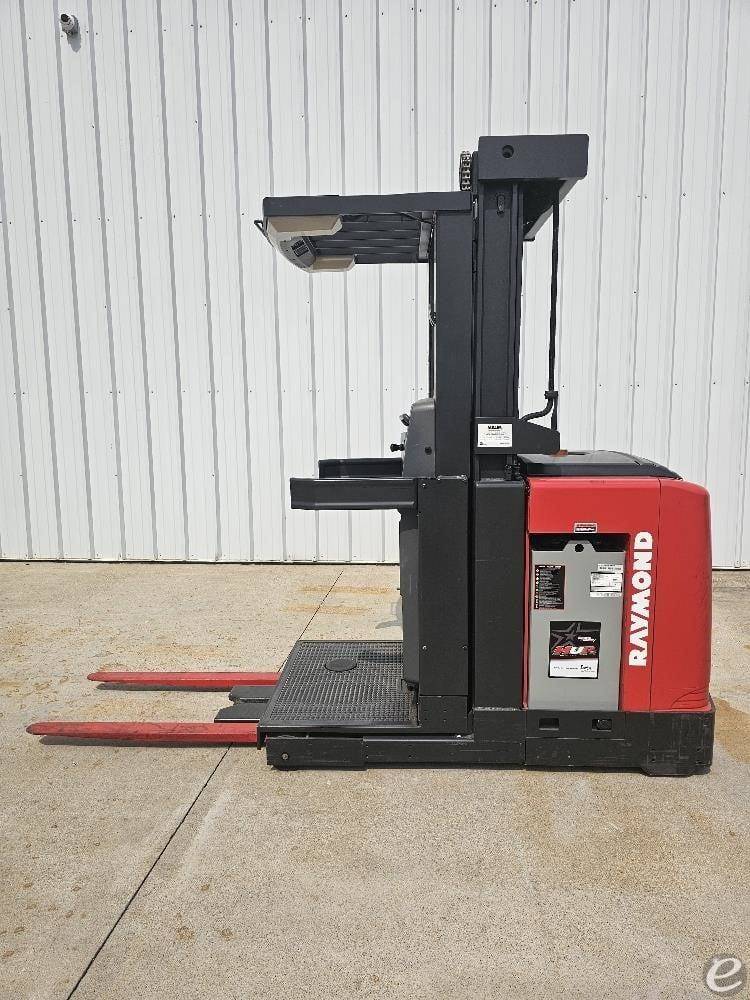 2011 Electric Raymond Order Pickers 520OPC30TT - 123Forklift