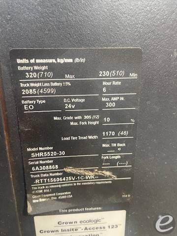 2012 Electric Crown Electric Walkie Straddle Stacker Reach | Eliftruck