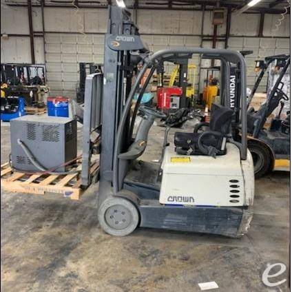 2009 Electric Crown SC4020-30 Electric 3 Wheel Sit Down