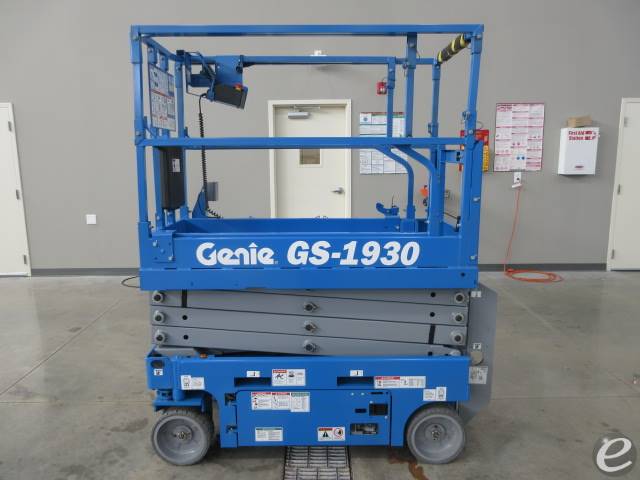 2025 Electric Genie Slab | Eliftruck