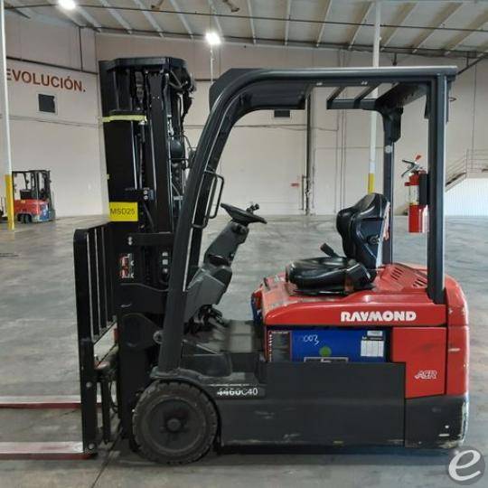 2019 Electric Raymond 4460C40 Electric 3 Wheel Sit Down