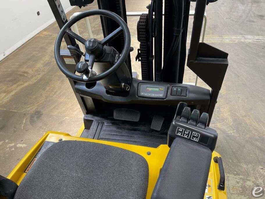 2006 Electric Yale ERP040 Electric 3 Wheel Sit Down