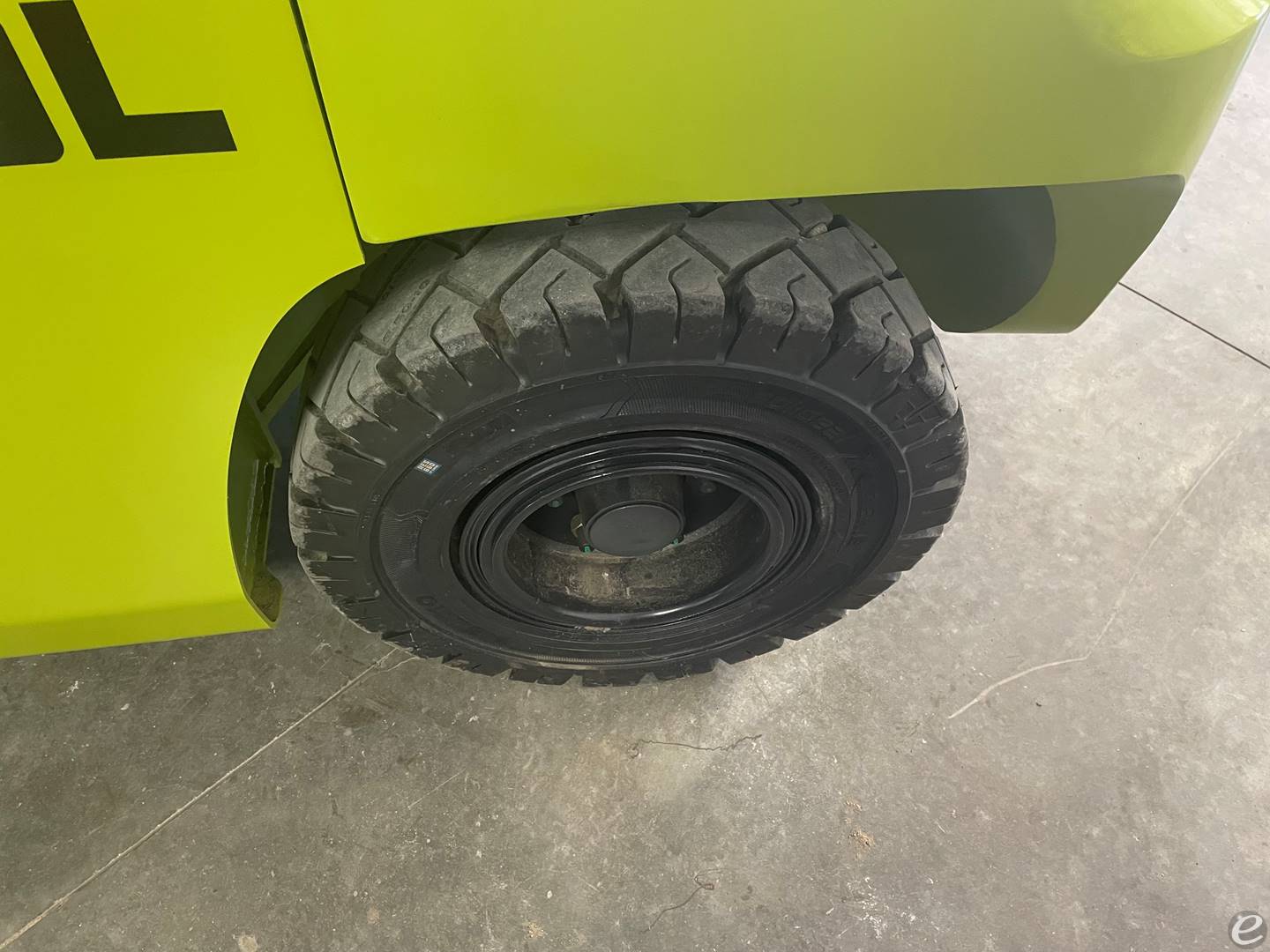 2023 LP Gas Clark S30L Pneumatic Tire 4 Wheel Sit Down