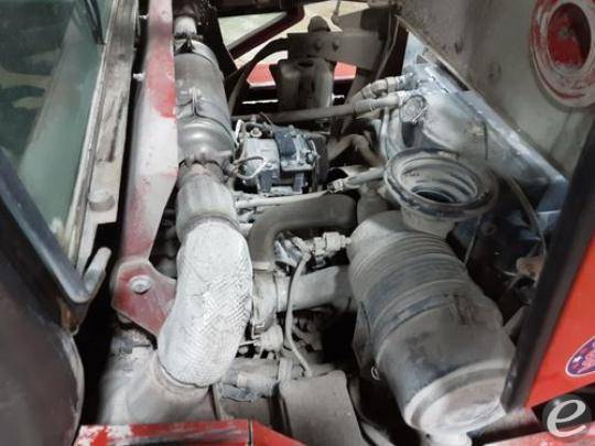 2018 Diesel Manitou M40-4 Rough Terrain (Vertical Mast)