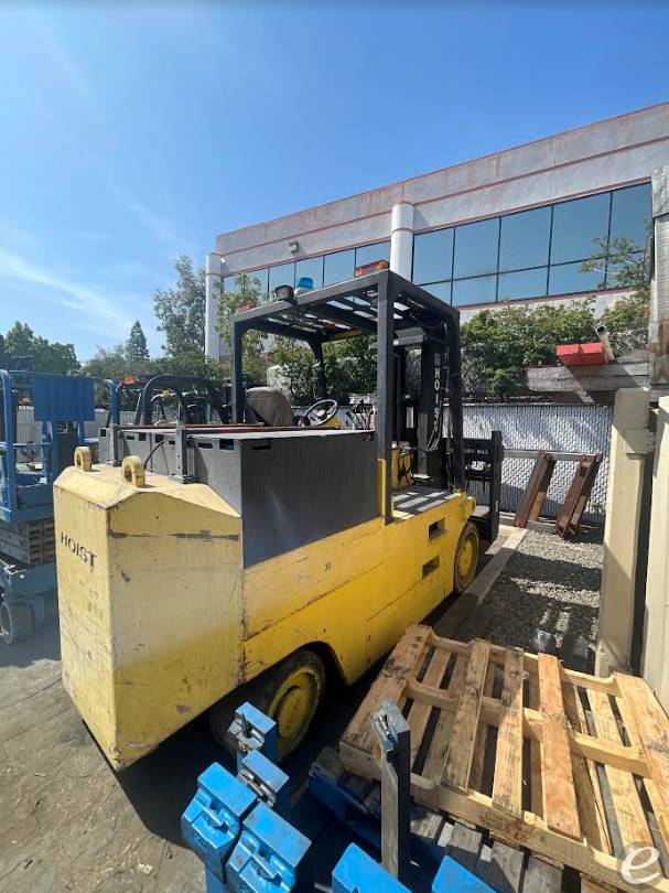 2002 Electric Hoist Liftruck Electric 4 Wheel Sit Down | Eliftruck