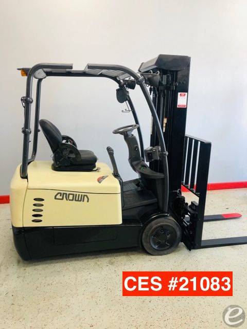 2013 Electric Crown Electric 3 Wheel Sit Down | Eliftruck