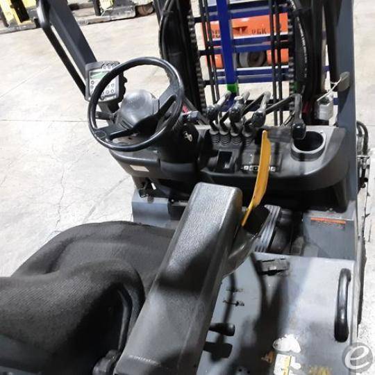 2016 Electric Toyota 8FBCU32 Cushion Tire 4 Wheel Sit Down (Indoor ...