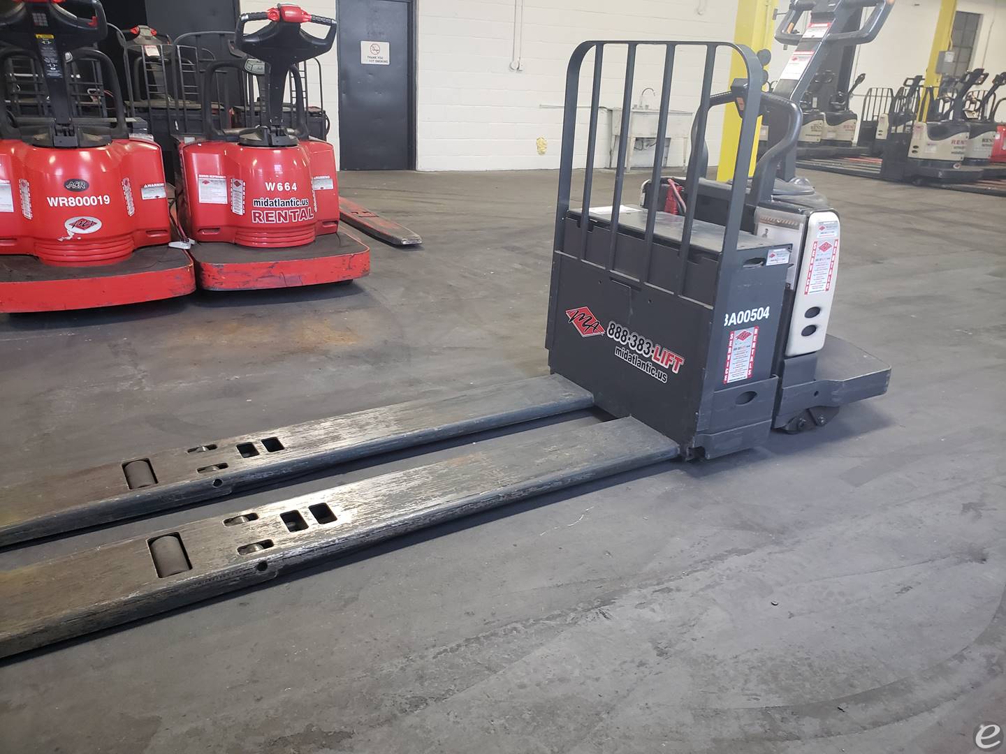 2007 Electric Crown PE4000-60 Electric Walkie/Rider Pallet Jack