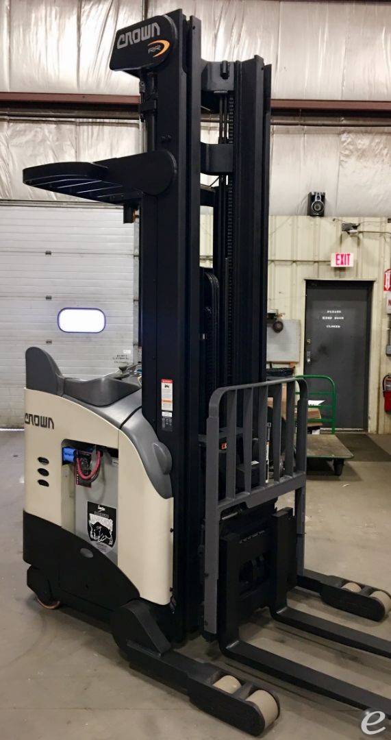 2011 Electric Crown RR5700 Electric Narrow Aisle Single Reach