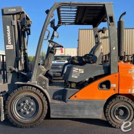 2019 Diesel Doosan Forklifts D25S-7 - 123Forklift