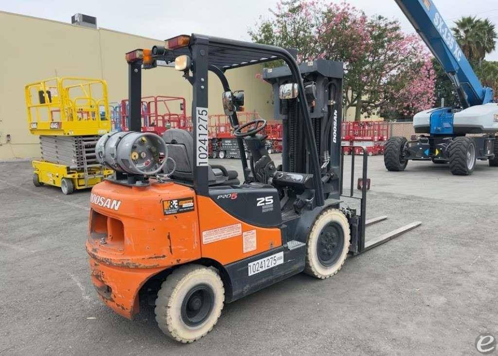 2018 Dual Fuel Doosan Sit Down Rider G25P-5 - 123Forklift
