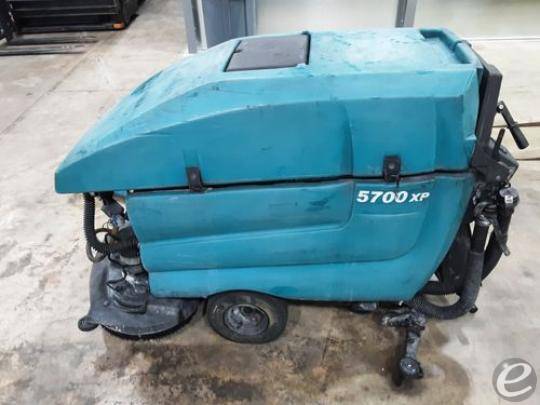 2017 Electric Tennant 5700 Walk Behind Scrubber