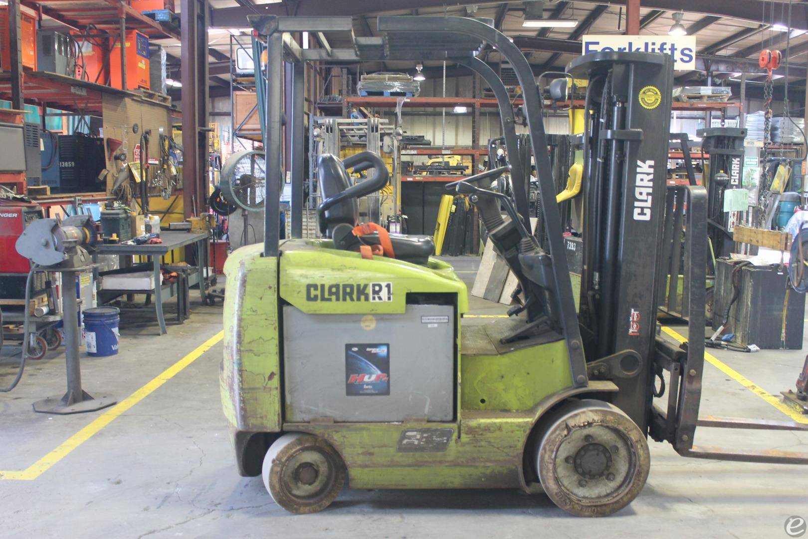 2012 Electric Clark ECX25 Electric 4 Wheel Sit Down