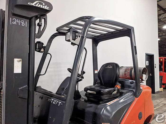 2017 LP Gas Linde HT27T Pneumatic Tire 4 Wheel Sit Down