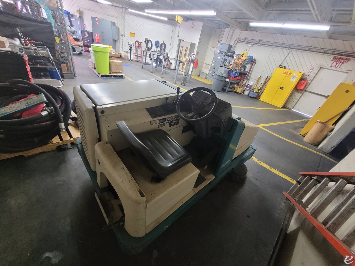 LP Gas Tennant 355 Rider Sweepers