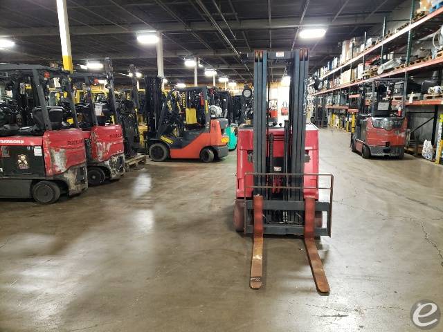 2016 Electric Raymond 425-C30TT Electric Stand Up End Control (Docker)