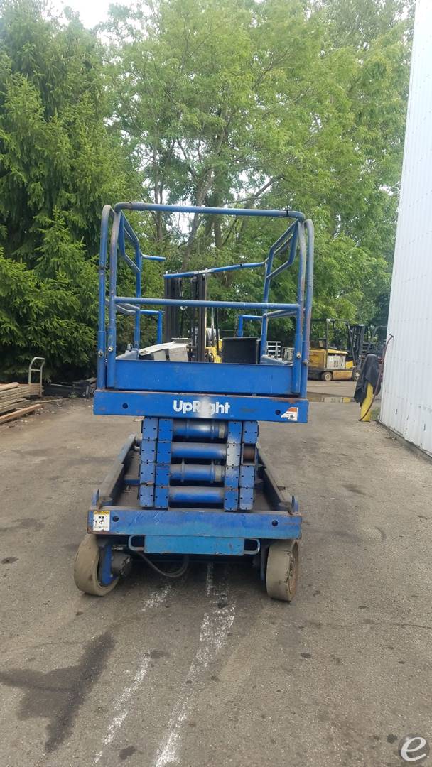 Upright Forklift | Eliftruck