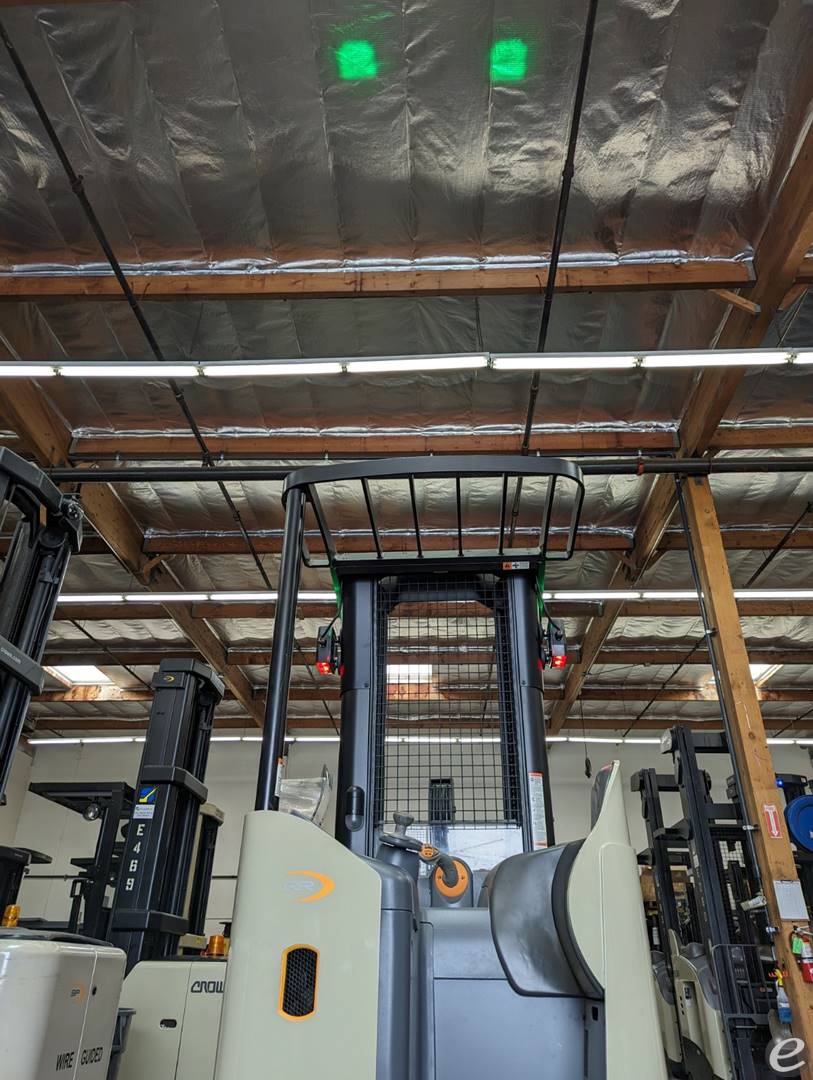 2012 Electric Crown RR5715-35 Electric Narrow Aisle Single Reach