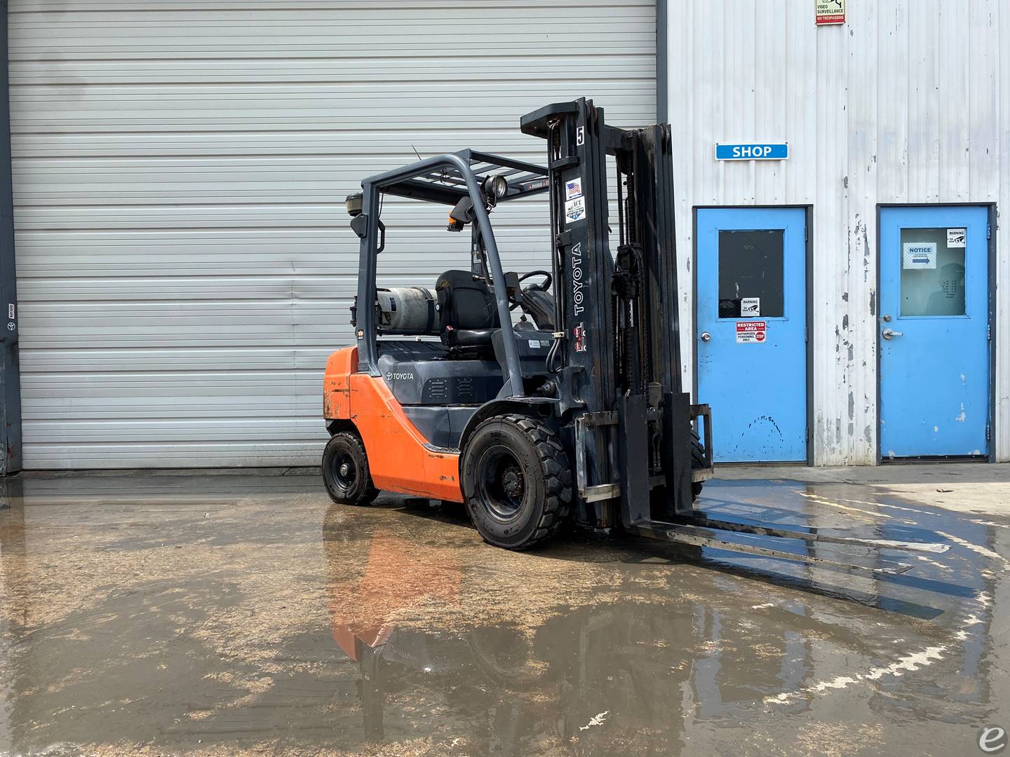 LP Gas Toyota 8FGU25 Pneumatic Tire 4 Wheel Sit Down