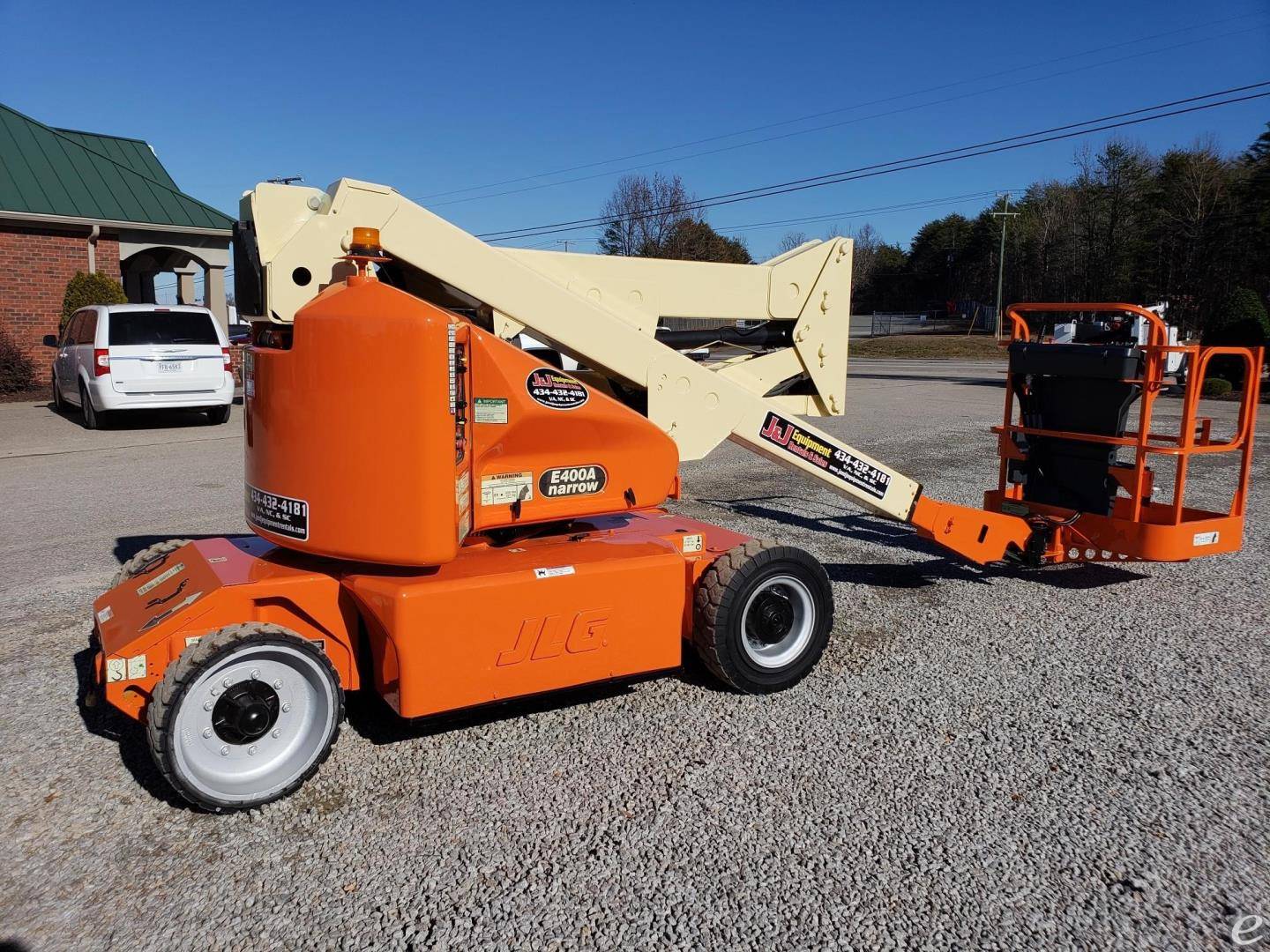 2011 Electric JLG E400AN Articulated Boom