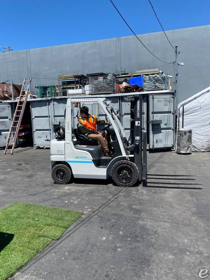 2021 LP Gas Unicarriers Pneumatic Tire 4 Wheel Sit Down | Eliftruck