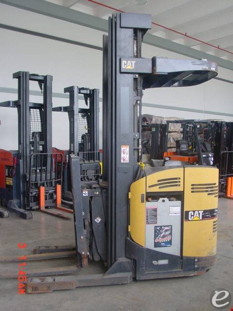 2005 Electric Cat ND3000 Electric Narrow Aisle Double Reach