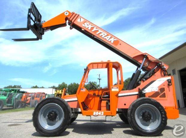 2014 Diesel Skytrak Telehandlers 8042 - 123Forklift