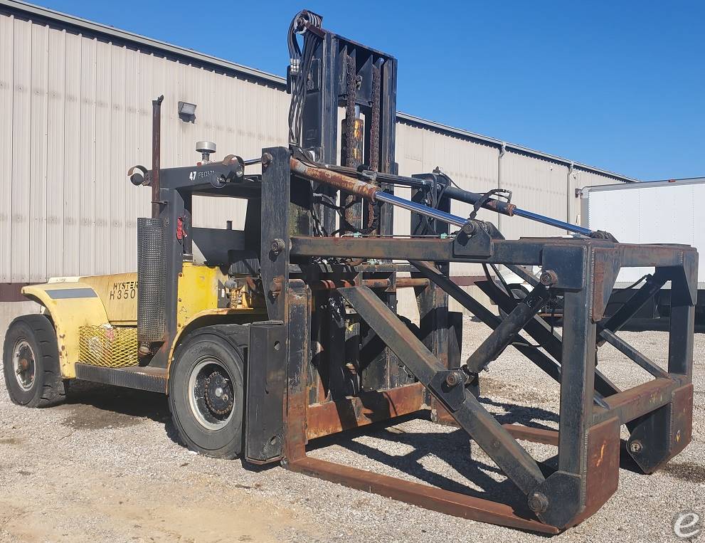 1983 Diesel Hyster H350B Pneumatic Tire 4 Wheel Sit Down