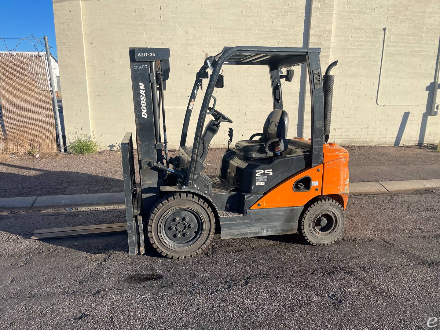 2020 Diesel Doosan D25S-7N Pneumatic Tire 4 Wheel Sit Down