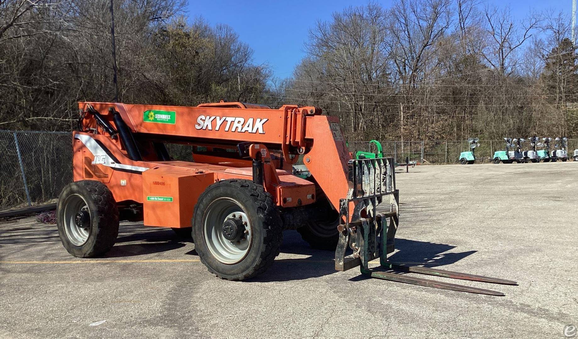 2015 Diesel Skytrak Telehandlers 8042 - 123Forklift
