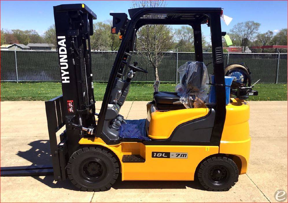 2020 LP Gas Hyundai Pneumatic Tire 4 Wheel Sit Down | Eliftruck